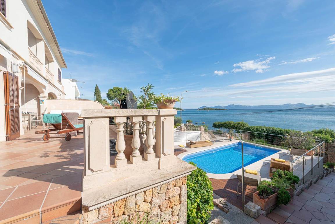 220 M² Villa ∙ 4 Habitaciones ∙ 8 Huéspedes - Alcudia