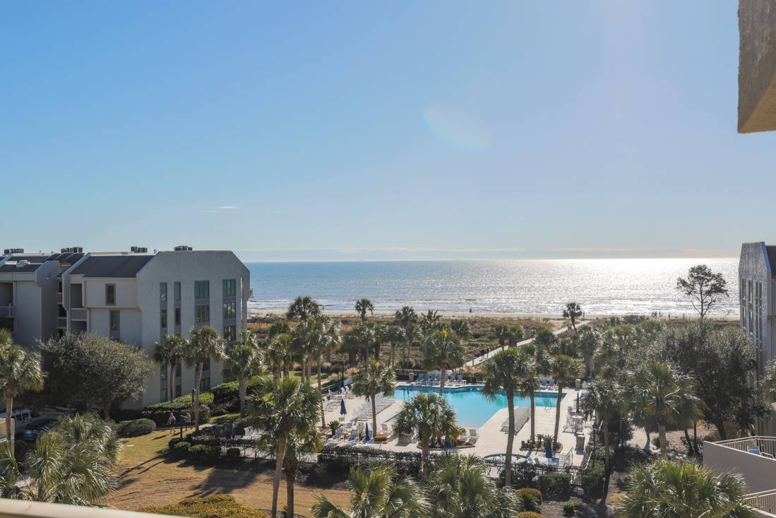 Villa ∙ 2 Bedrooms ∙ 6 Guests - Coligny Beach Park