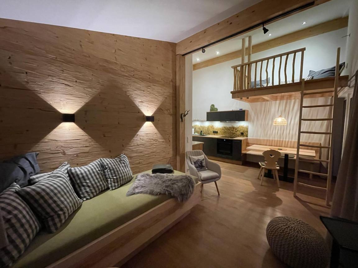 Ferienwohnung ∙ 2 Schlafzimmer ∙ 4 Gäste - Bad Hindelang