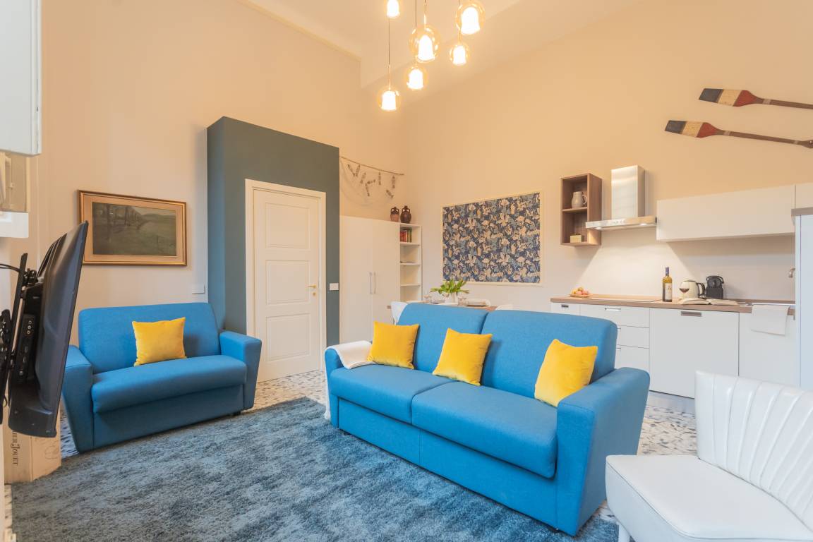 135 M² Ferienwohnung ∙ 3 Schlafzimmer ∙ 14 Gäste - Como