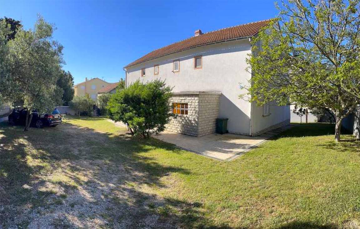 152 M² Maisonette-wohnung ∙ 4 Schlafzimmer ∙ 9 Gäste - Sukošan