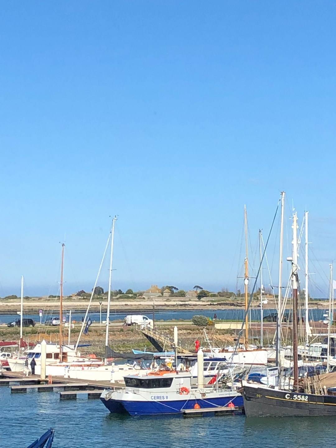 84 M² Appartement ∙ 2 Chambres ∙ 6 Personnes - Plage de Saint-Vaast-la-Hougue