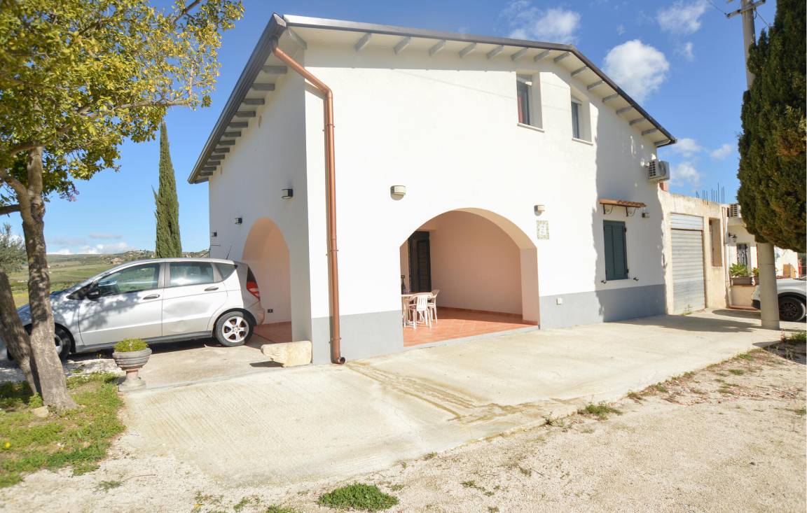 87 M² Apartamento ∙ 2 Habitaciones ∙ 4 Huéspedes - Agrigento