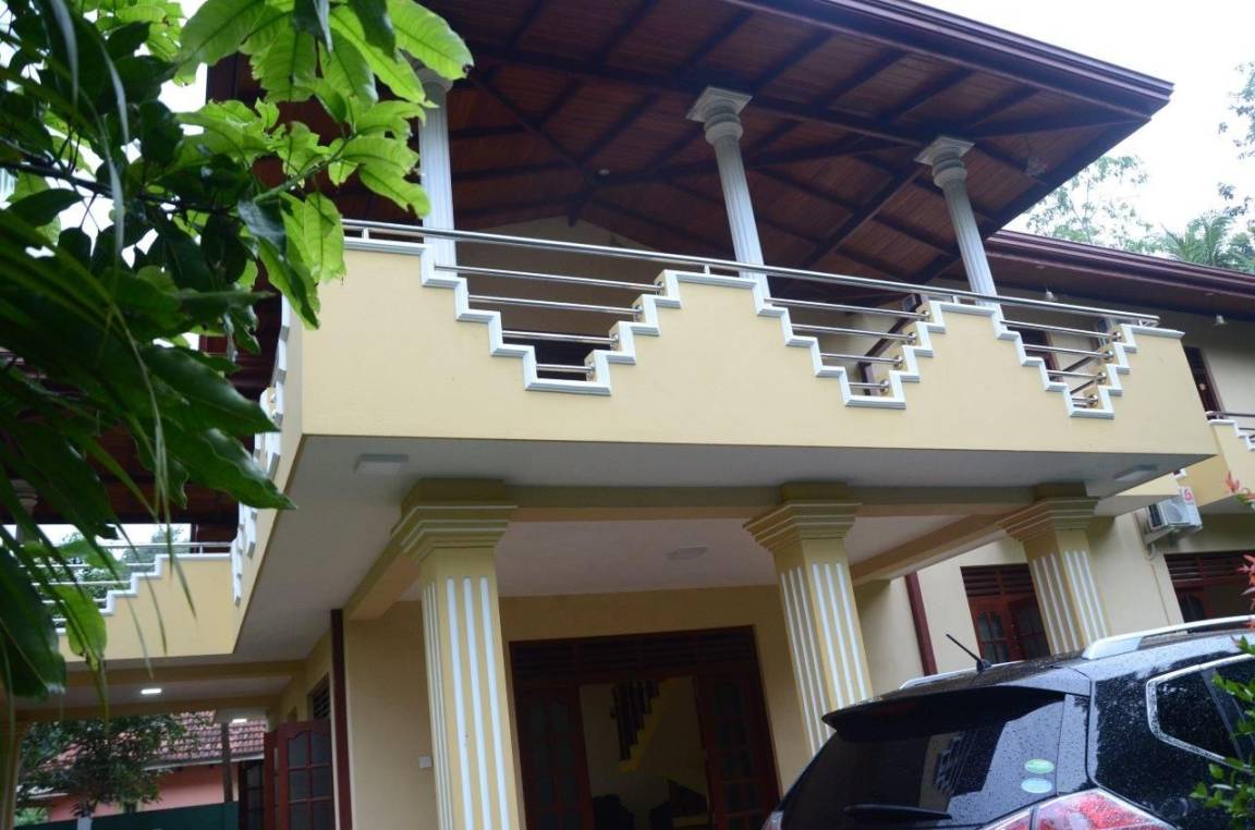 200 M² Villa ∙ 1 Bedroom ∙ 2 Guests - Hikkaduwa