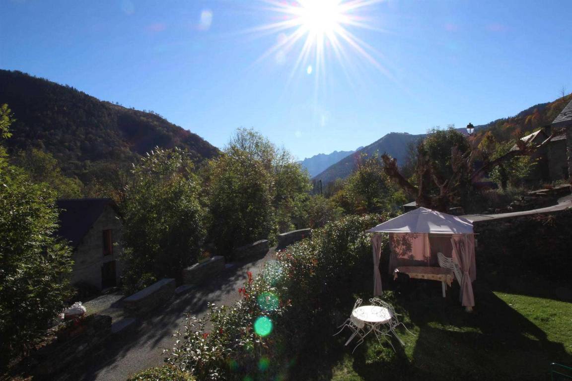 130 M² Gîte ∙ 4 Chambres ∙ 8 Personnes - Loudenvielle