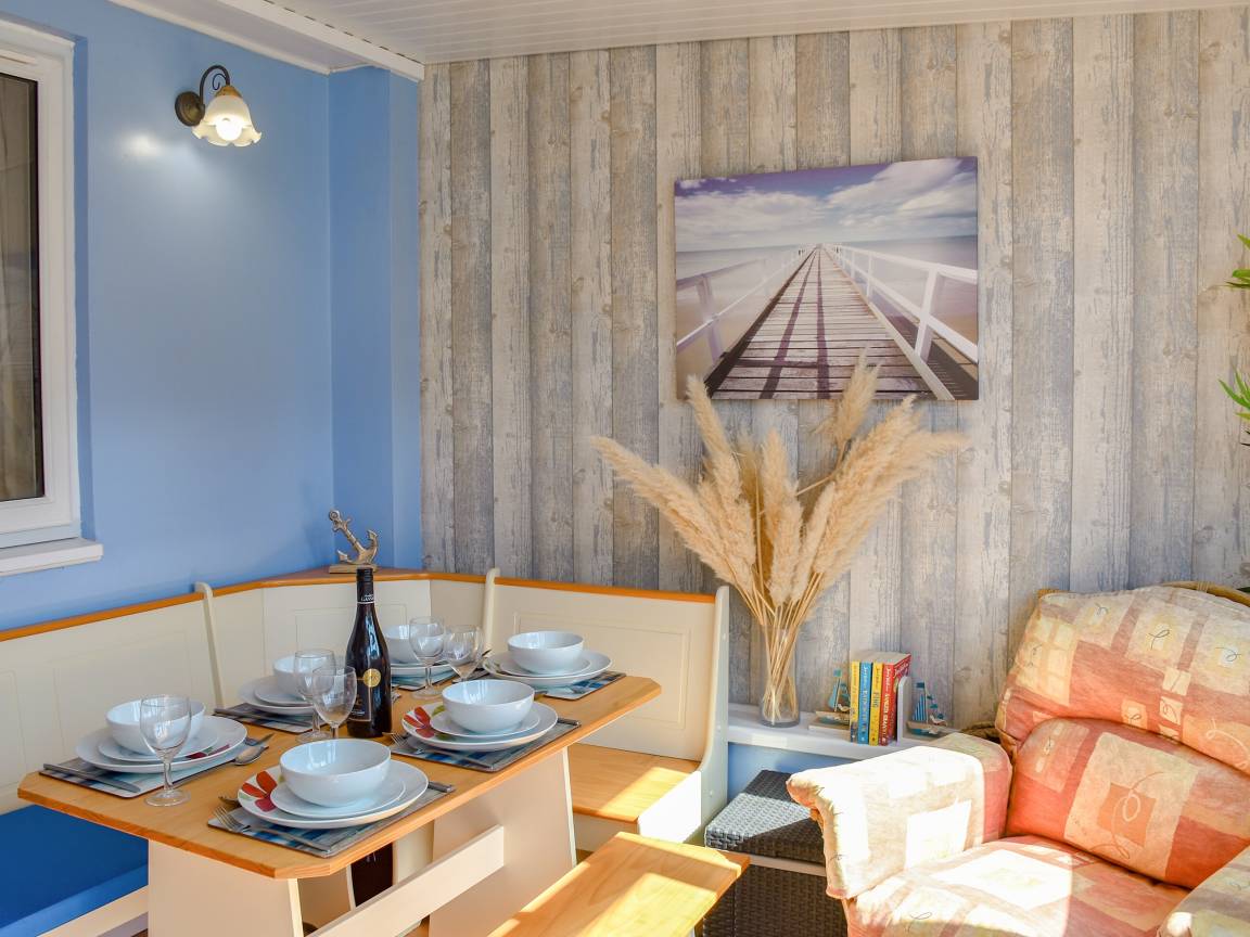 Cottage ∙ 3 Bedrooms ∙ 5 Guests - Pevensey Bay