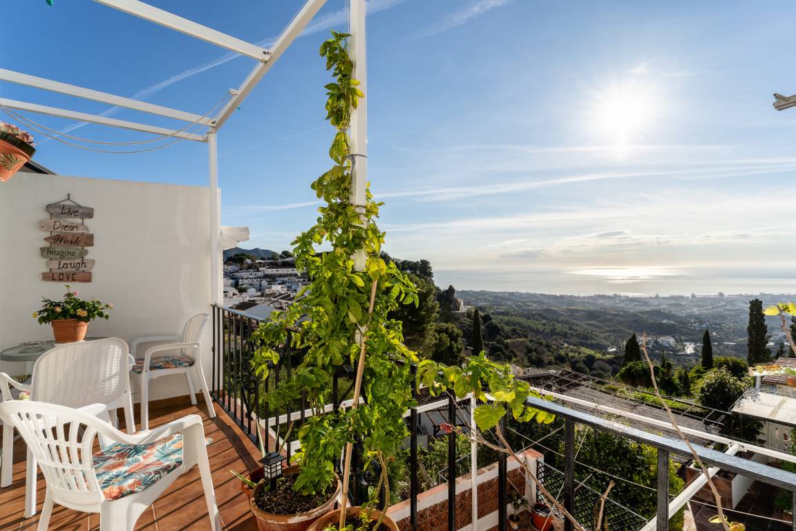 65 M² Apartamento ∙ 2 Quartos ∙ 4 Hóspedes - Mijas