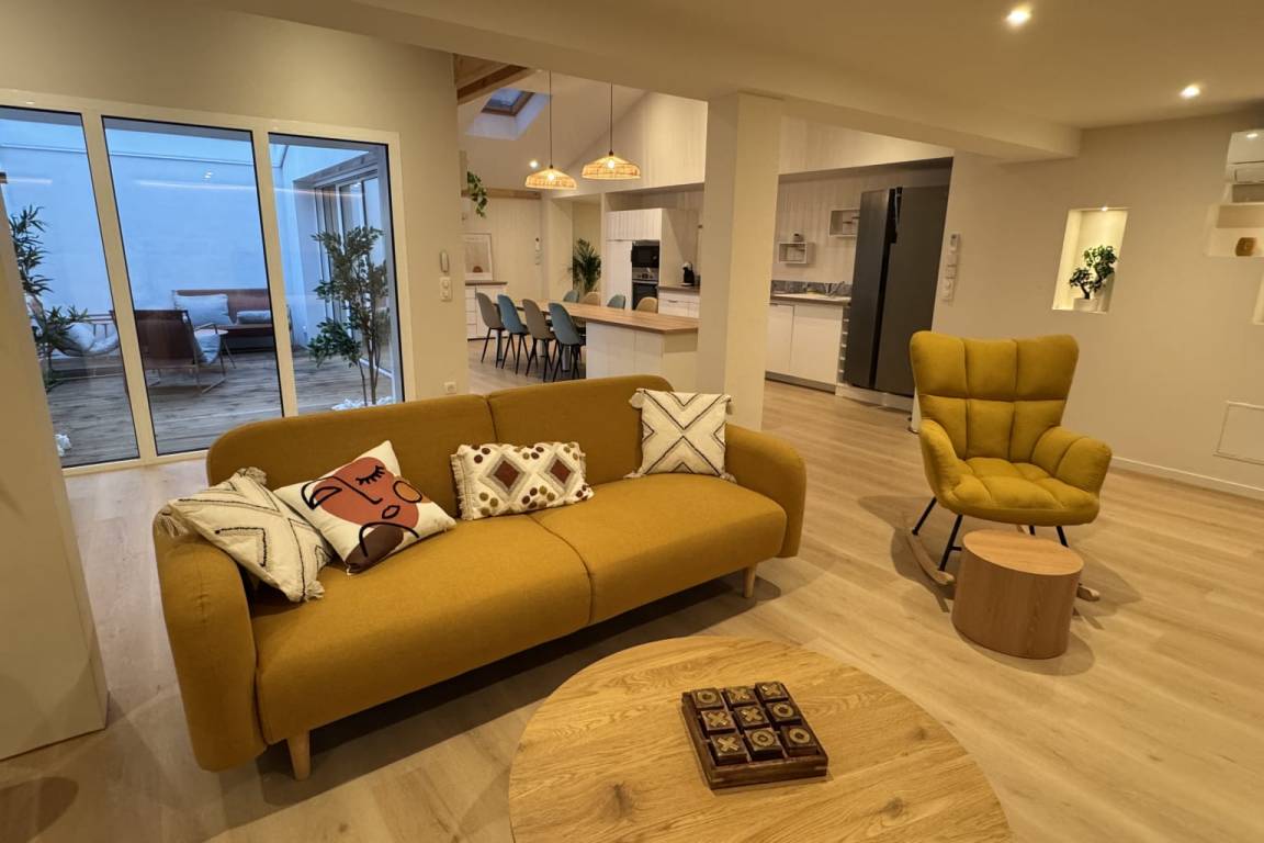 150 M² Loft ∙ 4 Makuuhuonetta ∙ 8 Vierasta - Bayonne