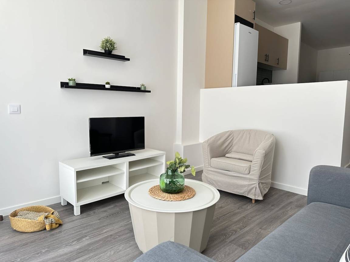 38 M² Apartamento ∙ 1 Habitación ∙ 2 Huéspedes - Las Rozas de Madrid