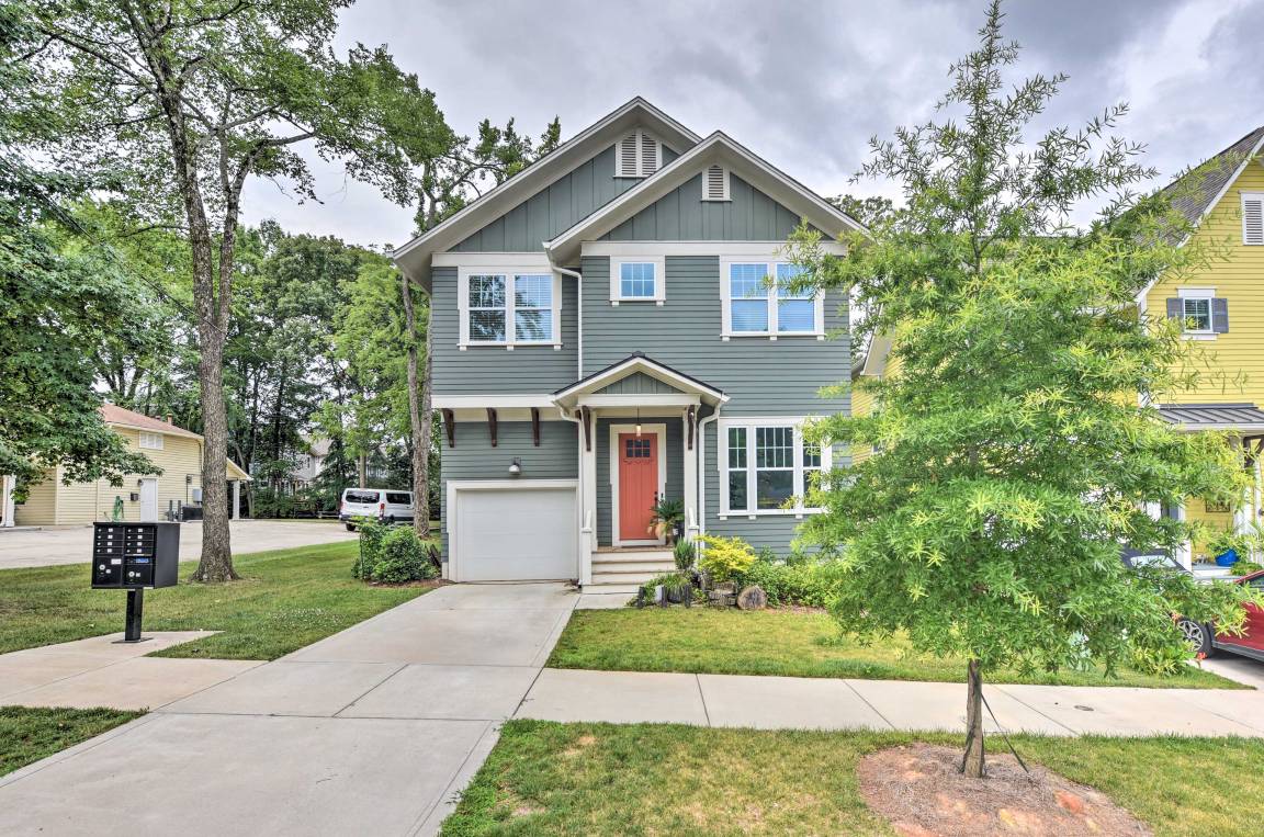 213 M² House ∙ 4 Bedrooms ∙ 8 Guests - Grier Heights - Charlotte