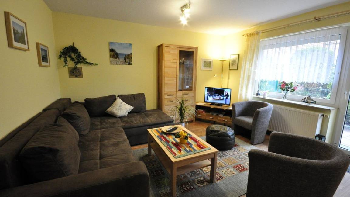 60 M² Ferienwohnung ∙ 2 Schlafzimmer ∙ 3 Gäste - Carolinensiel