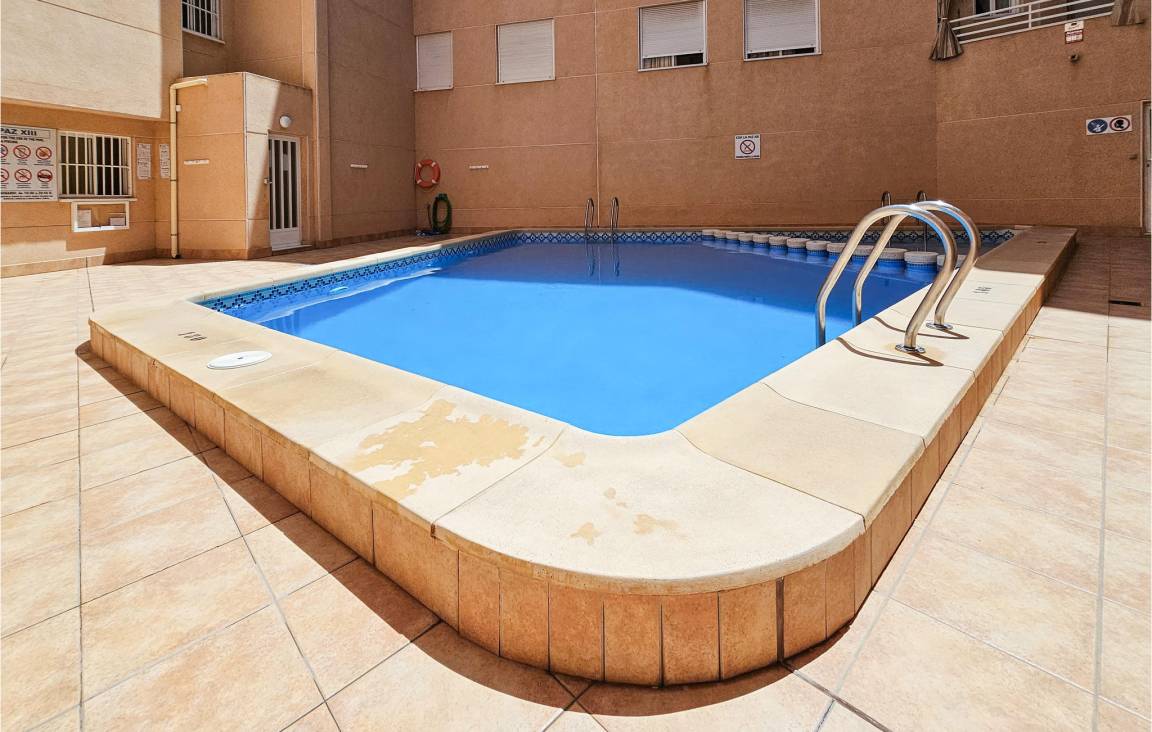 70 M² Apartamento ∙ 2 Habitaciones ∙ 5 Huéspedes - Torrevieja