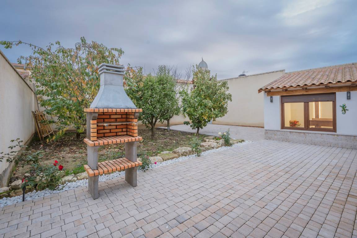 170 M² Casa ∙ 3 Habitaciones ∙ 8 Huéspedes - Melgar de Fernamental