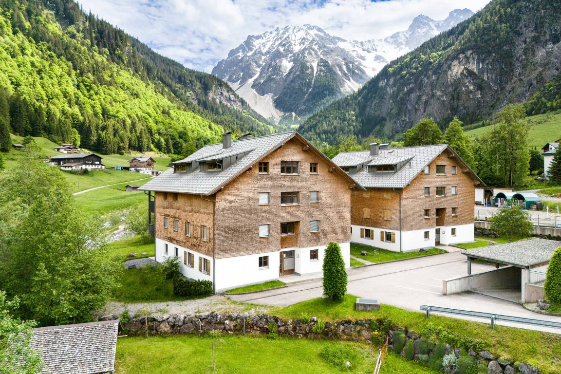 70 M² Ferienwohnung ∙ 2 Schlafzimmer ∙ 4 Gäste - Sankt Antönien