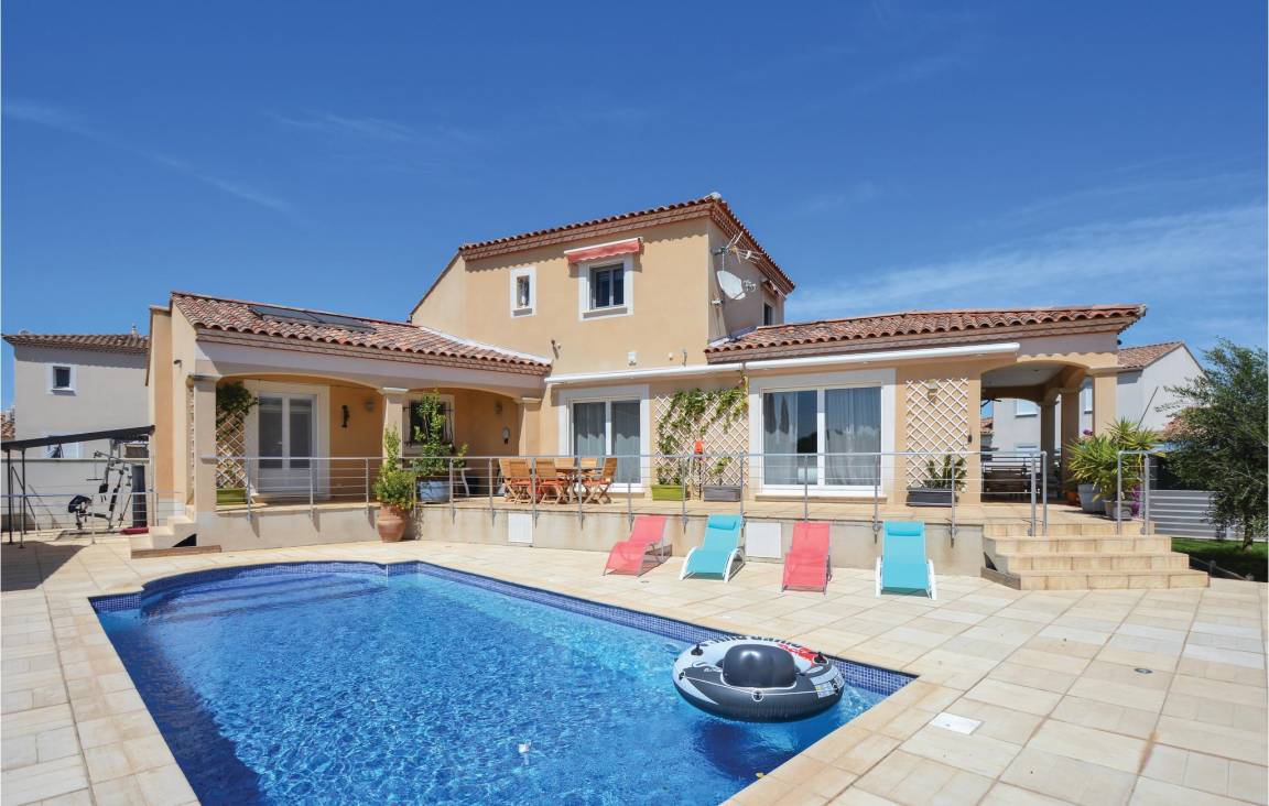 240 M² Maison De Vacances ∙ 5 Chambres ∙ 10 Personnes - Saint-Gilles