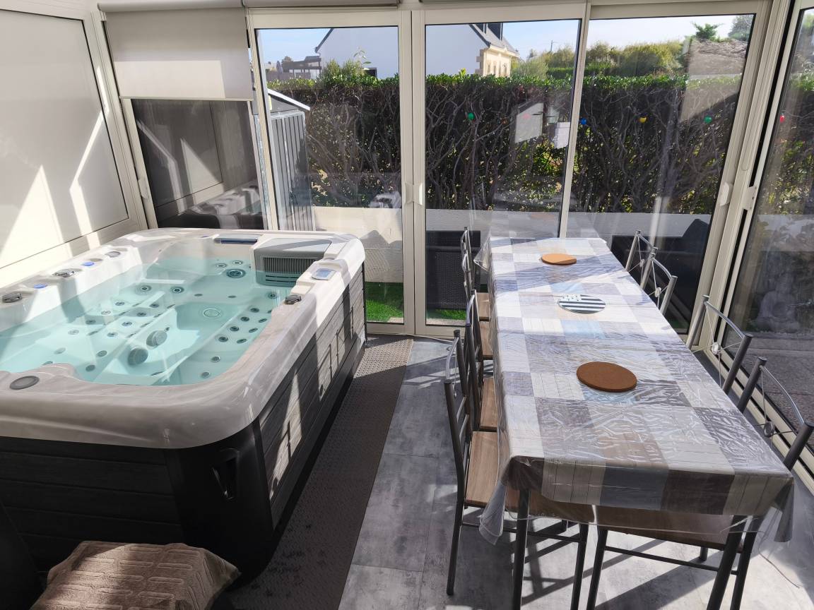 40 M² Casa ∙ 2 Habitaciones ∙ 6 Huéspedes - Étel