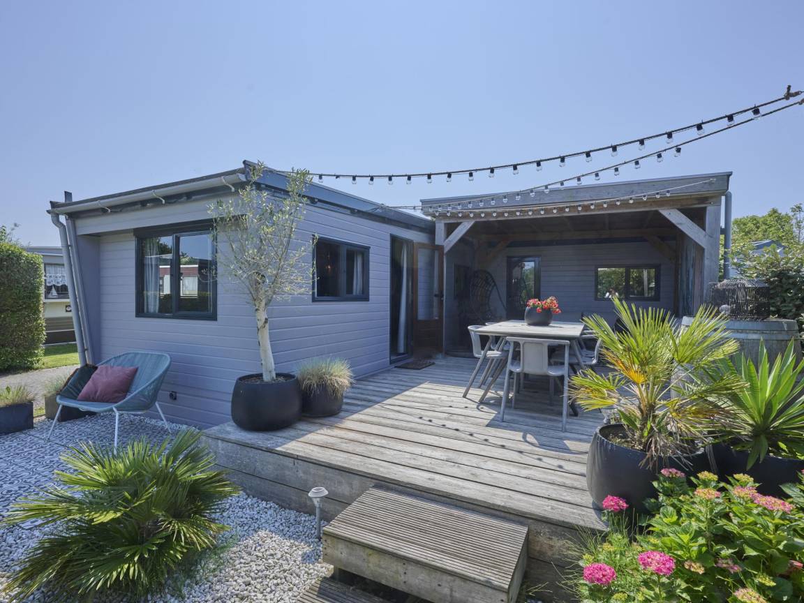 49 M² Chalet ∙ 4 Schlafzimmer ∙ 7 Gäste - Renesse