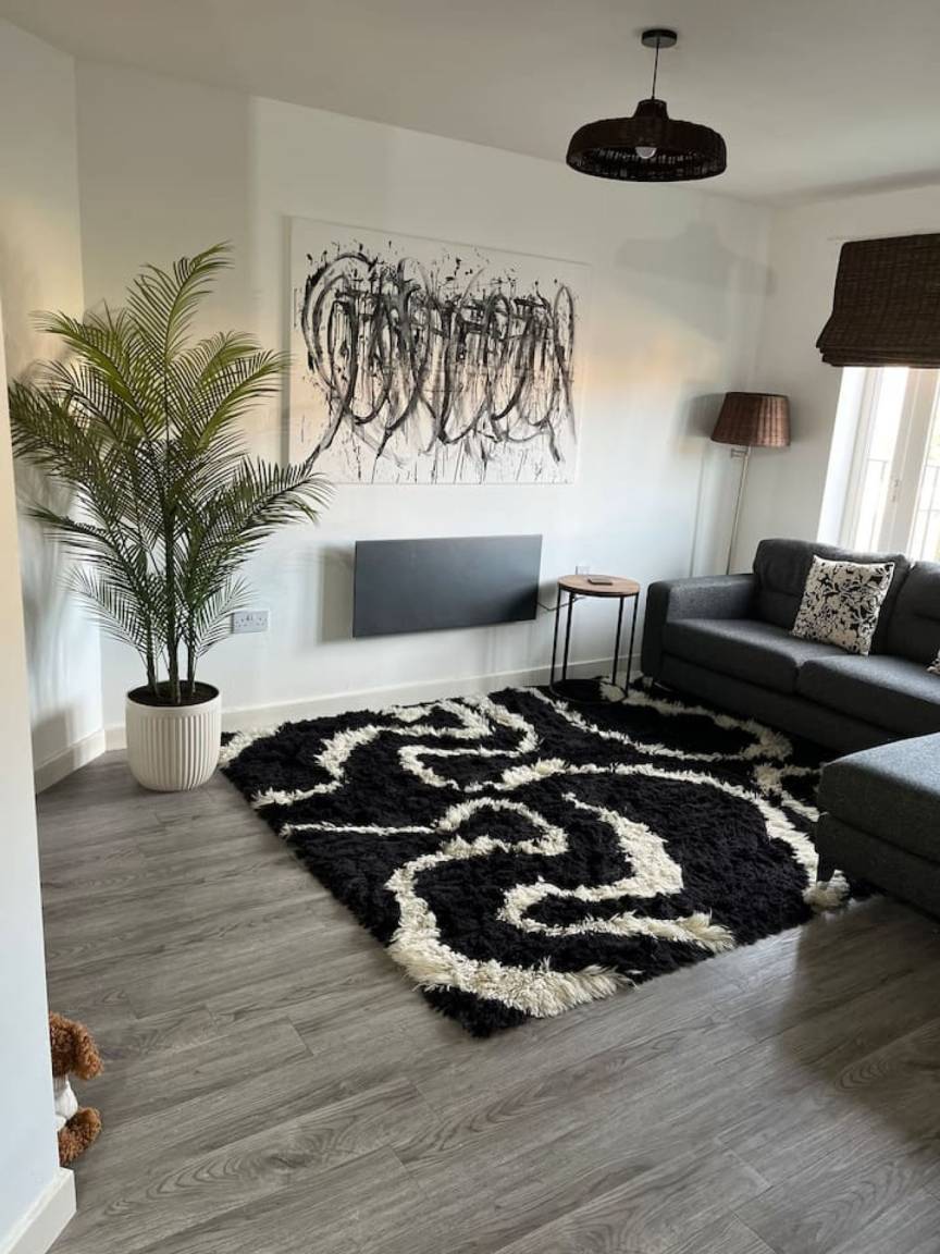 47 M² Apartment ∙ 1 Bedroom ∙ 2 Guests - Warrington