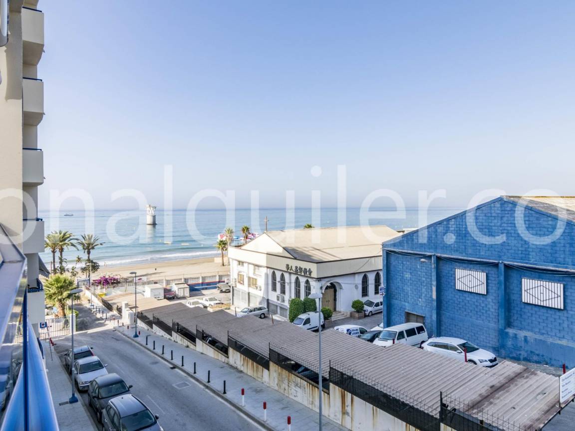 100 M² Apartment ∙ 3 Bedrooms ∙ 6 Guests - Marbella