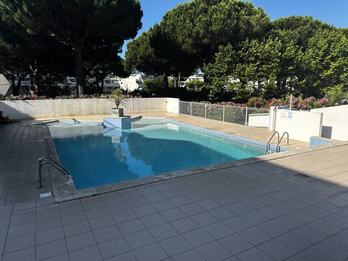 24 M² Appartement ∙ 1 Slaapkamer ∙ 4 Gasten - Montpellier