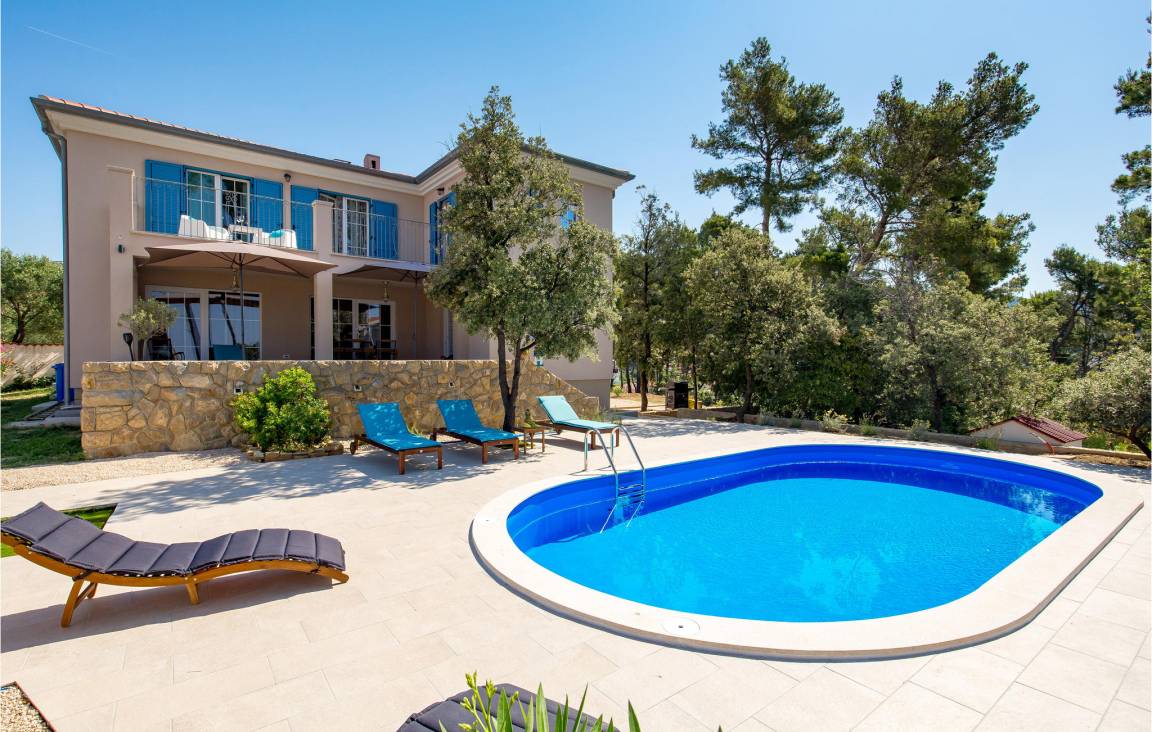 204 M² Maison De Vacances ∙ 3 Chambres ∙ 6 Personnes - Rab