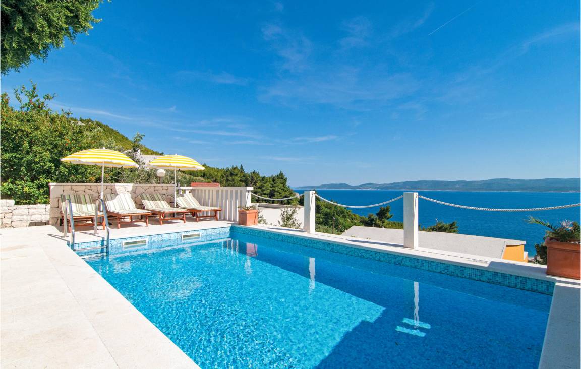 140 M² Ferienhaus ∙ 4 Schlafzimmer ∙ 8 Gäste - Omiš