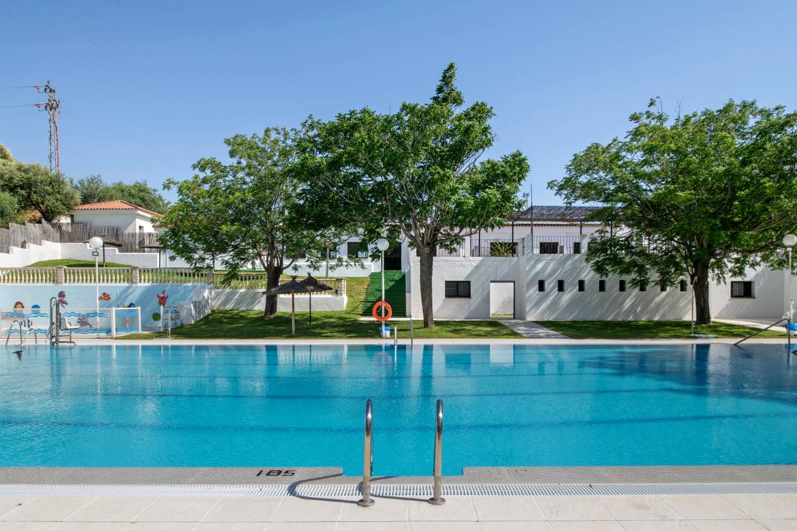 100 M² Apartment ∙ 1 Bedroom ∙ 4 Guests - Algar