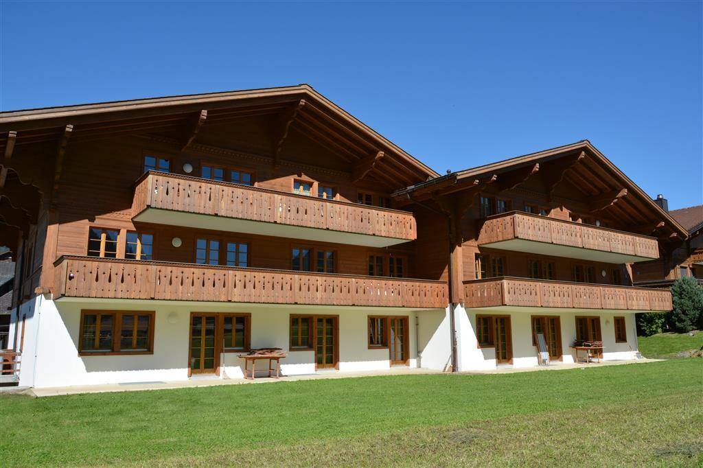 60 M² Apartment ∙ 2 Bedrooms ∙ 4 Guests - Gstaad