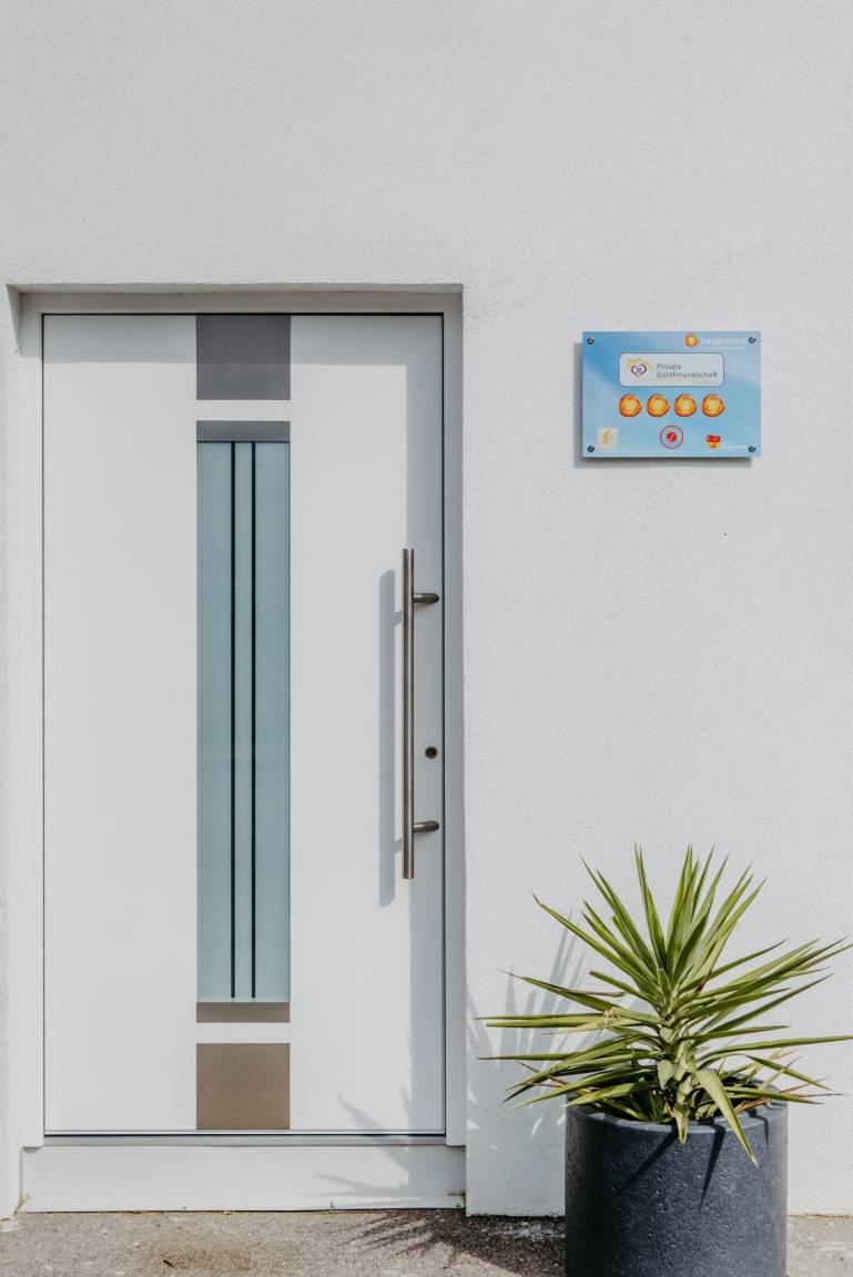 45 M² Ferienwohnung ∙ 1 Schlafzimmer ∙ 5 Gäste - Eisenstadt