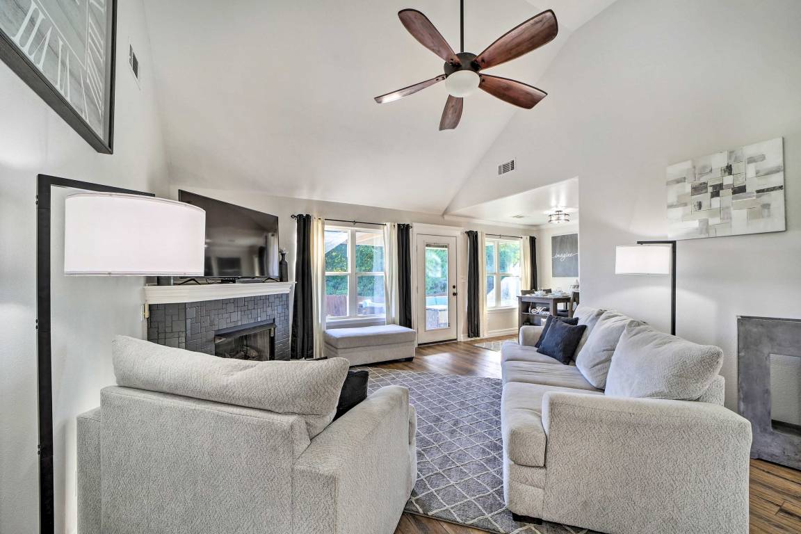 127 M² House ∙ 3 Bedrooms ∙ 6 Guests - Claremore Lake, OK