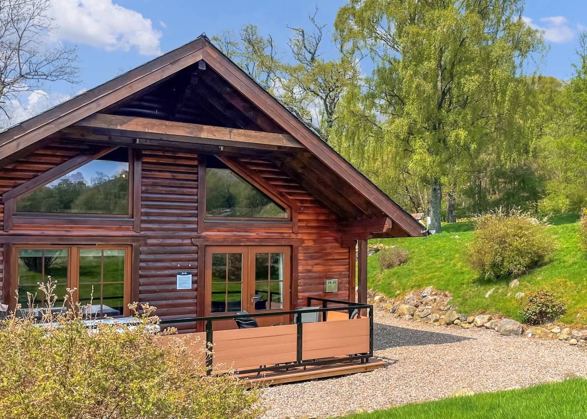 Chalet ∙ 2 Bedrooms ∙ 4 Guests - Scotland