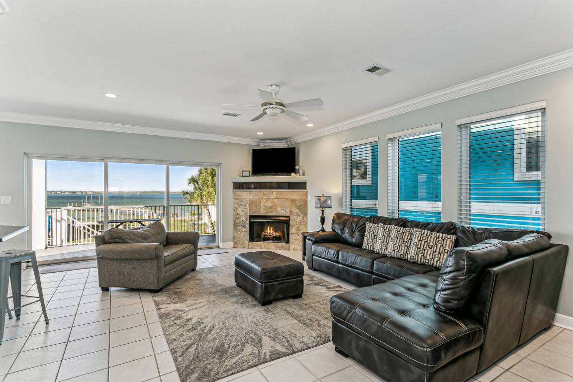 214 M² House ∙ 5 Bedrooms ∙ 10 Guests - Navarre, FL