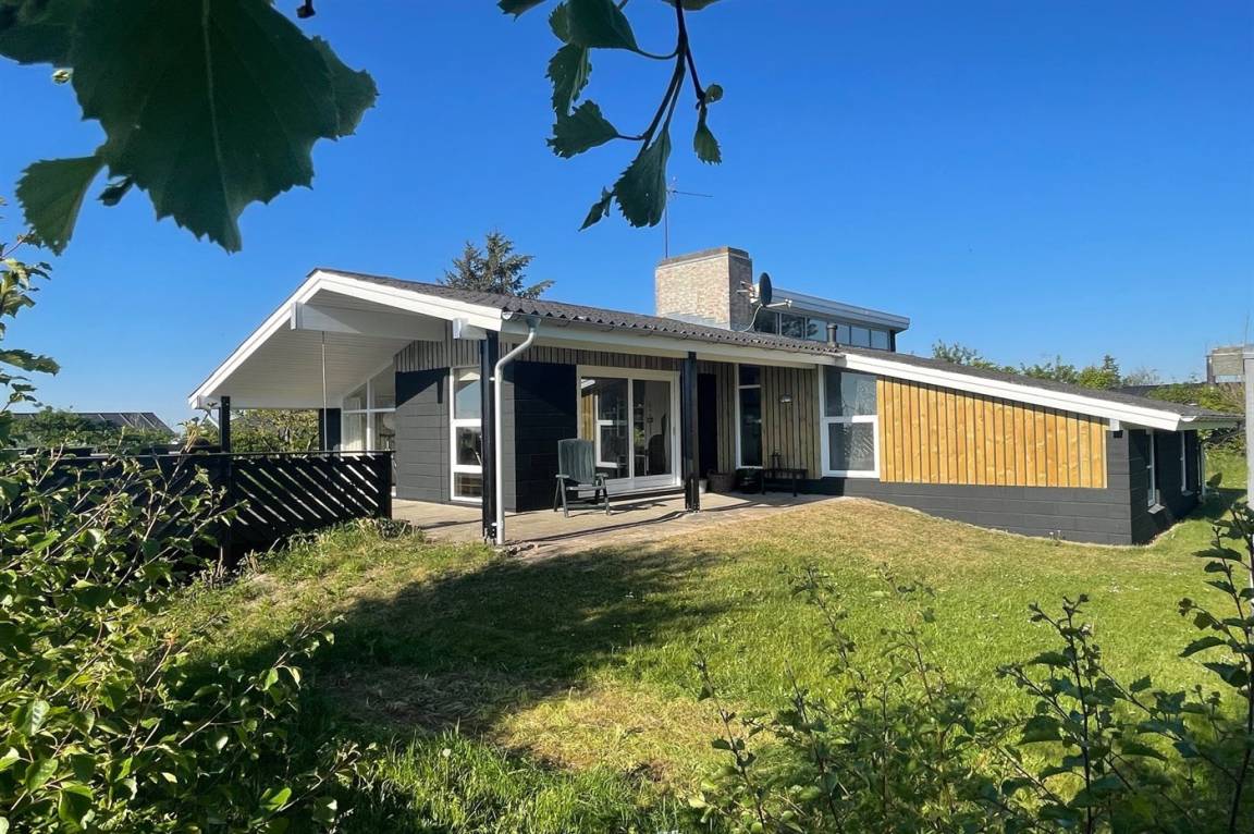 80 M² Ferienhaus ∙ 3 Schlafzimmer ∙ 6 Gäste - Hirtshals