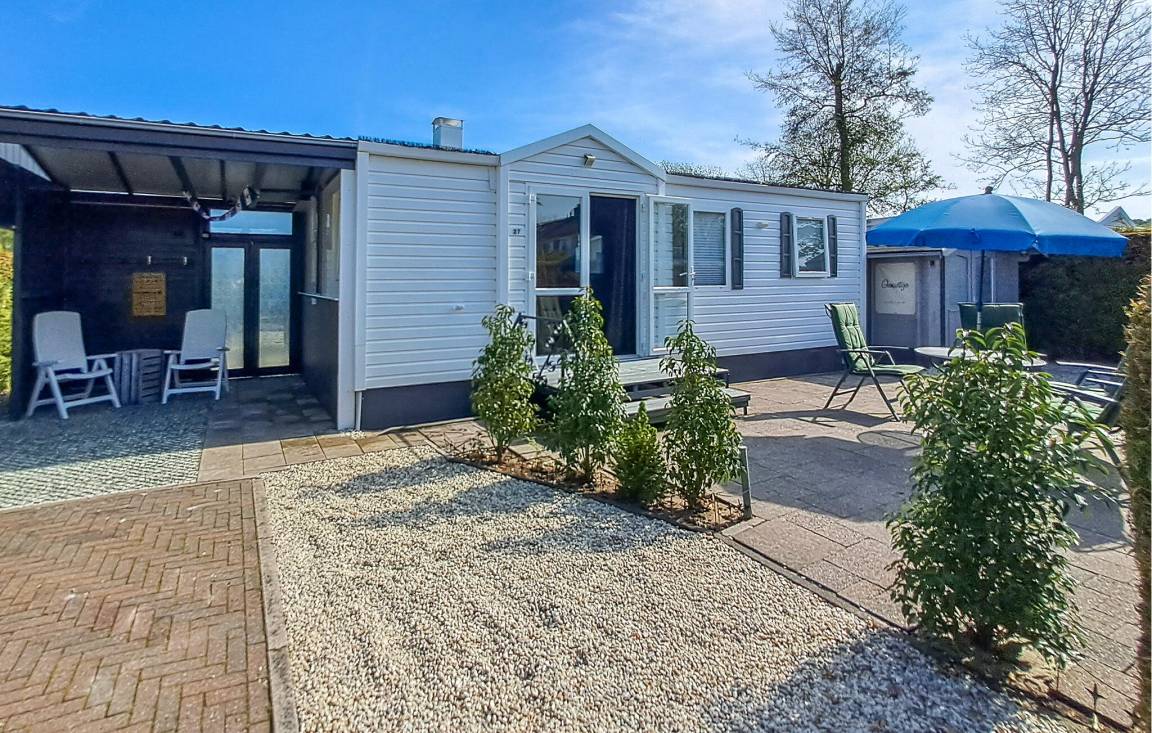 35 M² Camping-unterkunft ∙ 2 Schlafzimmer ∙ 4 Gäste - Friesland