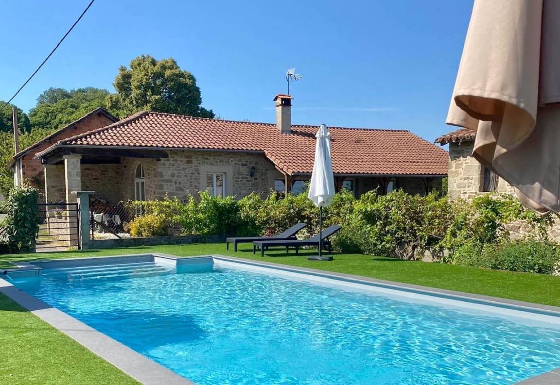 100 M² Gîte ∙ 2 Chambres ∙ 5 Personnes - Figeac