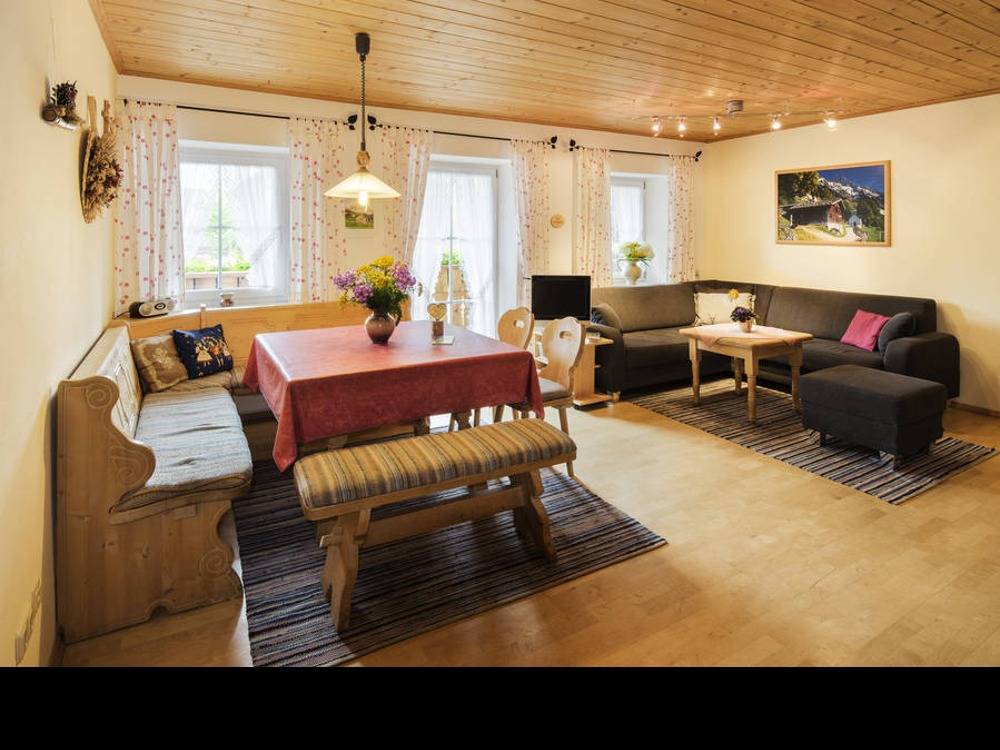 124 M² Appartement ∙ 4 Chambres ∙ 8 Personnes - Oy-Mittelberg