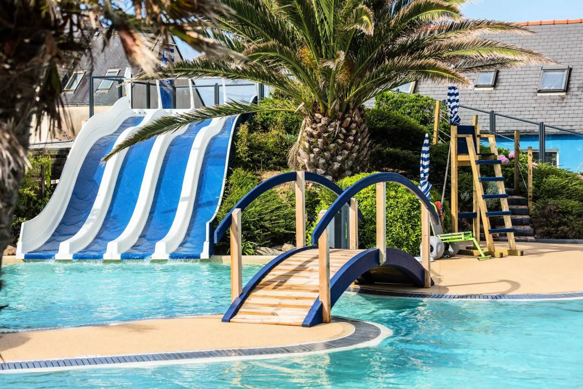 32 M² Mobil-home ∙ 3 Chambres ∙ 6 Personnes - Douarnenez