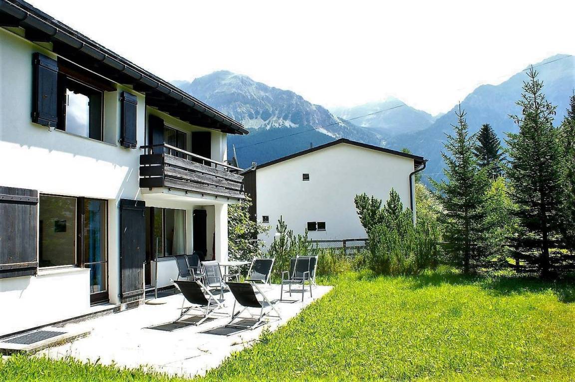 130 M² Ferienhaus ∙ 4 Schlafzimmer ∙ 8 Gäste - Chur