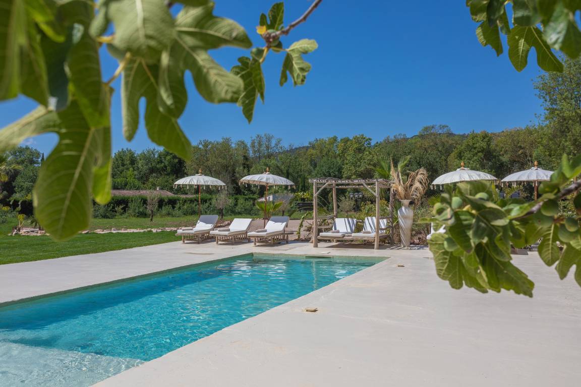 270 M² Maison De Vacances ∙ 8 Chambres ∙ 25 Personnes - La Garde-Freinet