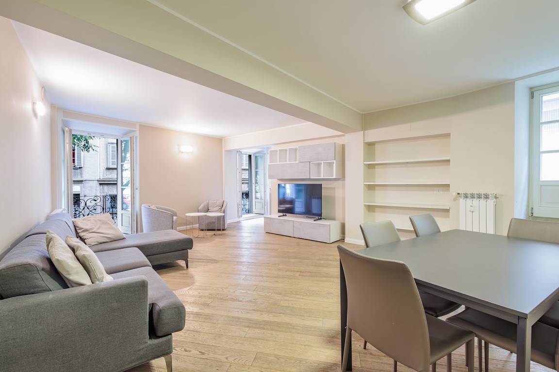 135 M² Apartamento ∙ 2 Habitaciones ∙ 4 Huéspedes - Bérgamo