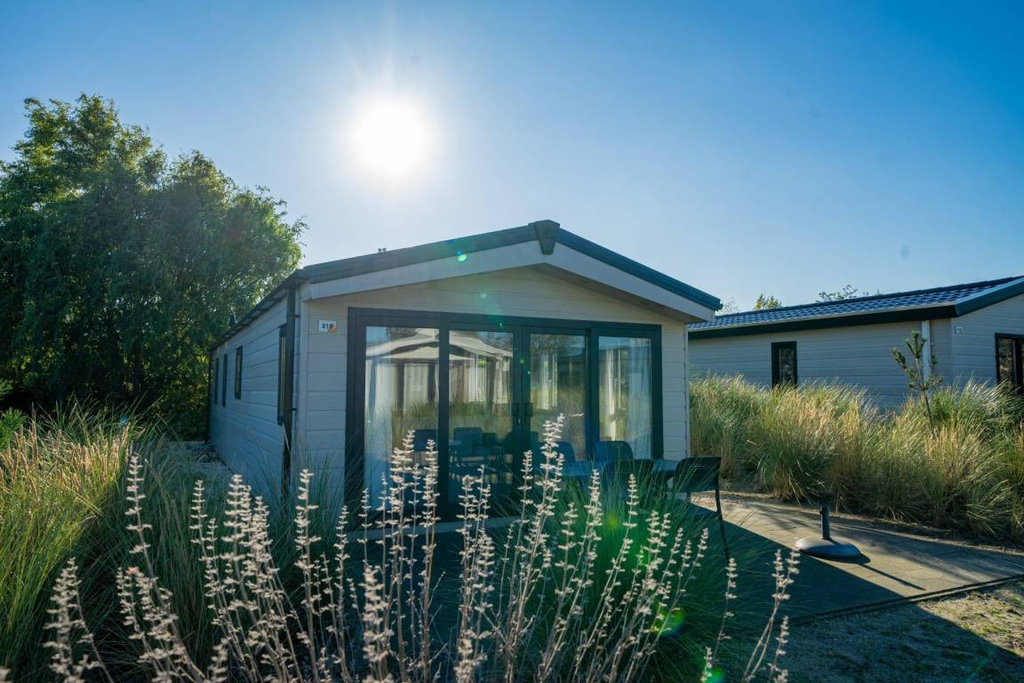 Bungalow ∙ 2 Slaapkamers ∙ 4 Gasten - Hellevoetsluis