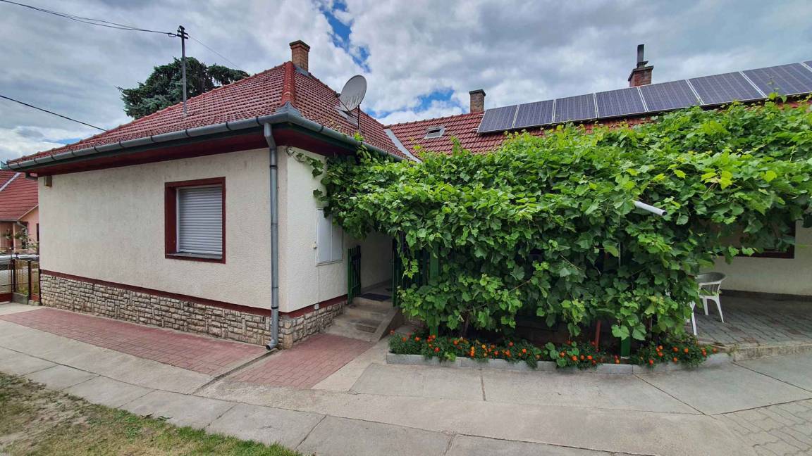 110 M² House ∙ 3 Bedrooms ∙ 7 Guests