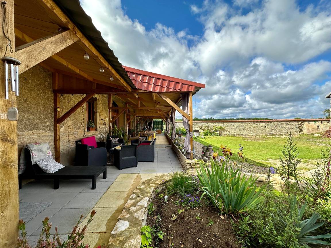 32 M² Bed & Breakfast ∙ 1 Habitación ∙ 4 Huéspedes - Montbard