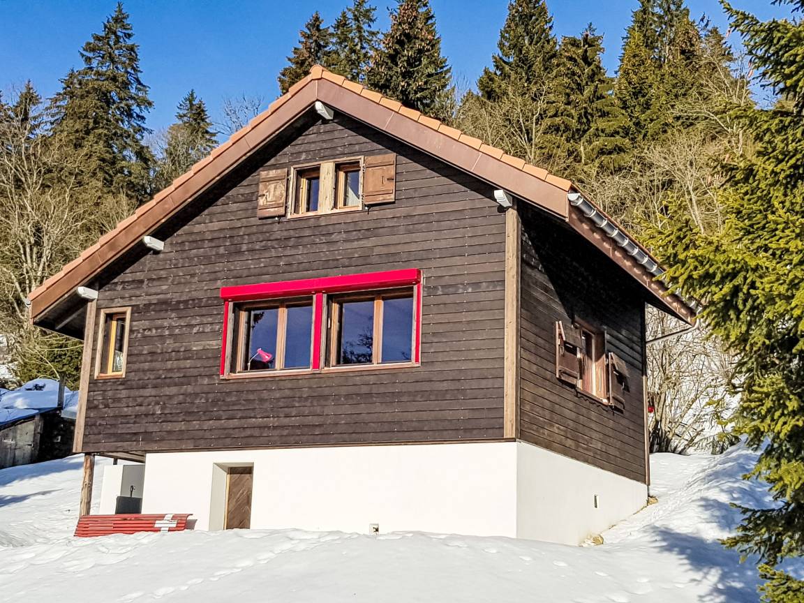 80 M² Ferienhaus ∙ 2 Schlafzimmer ∙ 4 Gäste - Neuenburg