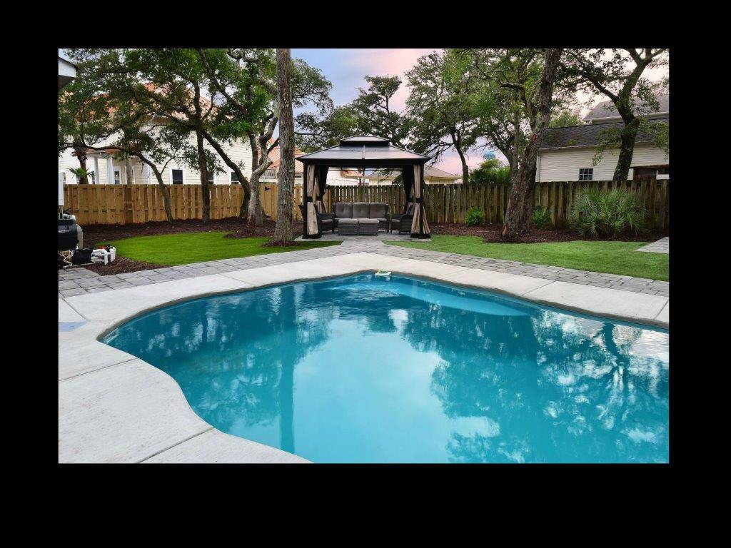 House ∙ 7 Bedrooms ∙ 18 Guests - Oak Island, NC