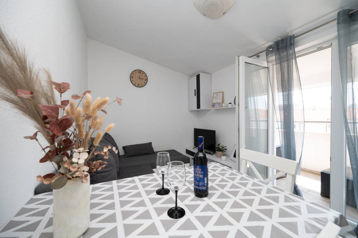 45 M² Apartamento ∙ 2 Habitaciones ∙ 6 Huéspedes - Zadar