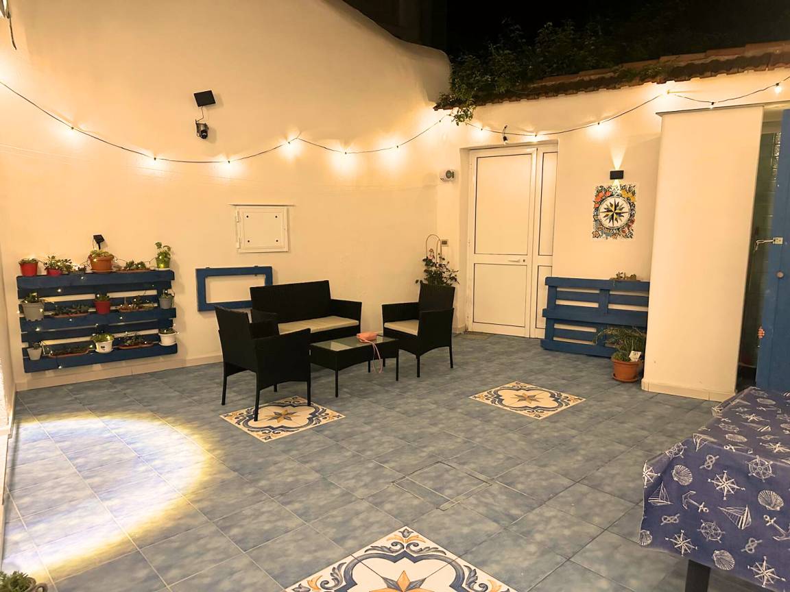 80 M² Ferienwohnung ∙ 2 Schlafzimmer ∙ 8 Gäste - Forio