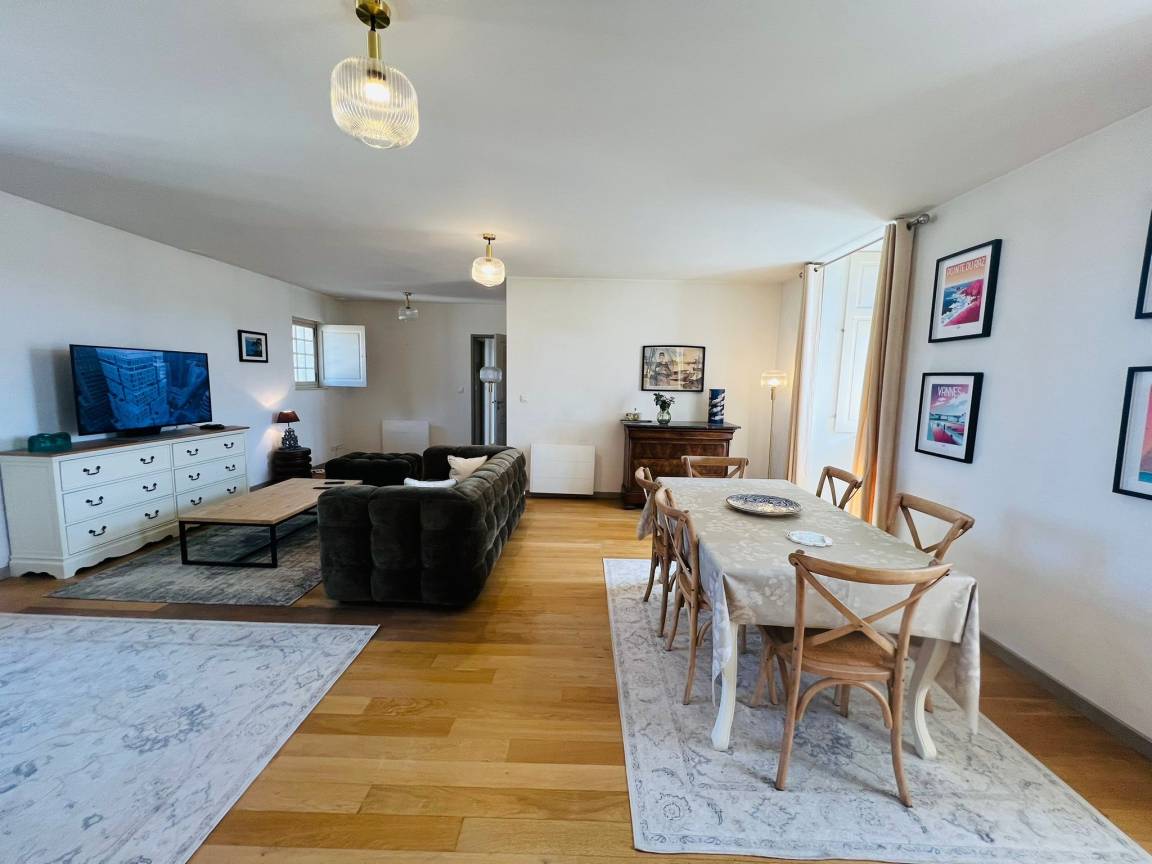 103 M² Apartment ∙ 3 Bedrooms ∙ 6 Guests - Quimper