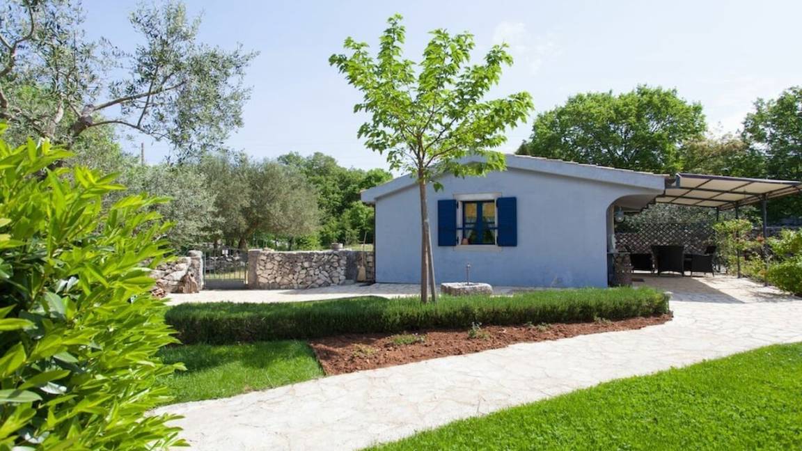 30 M² Ferienhaus ∙ 2 Gäste - Njivice
