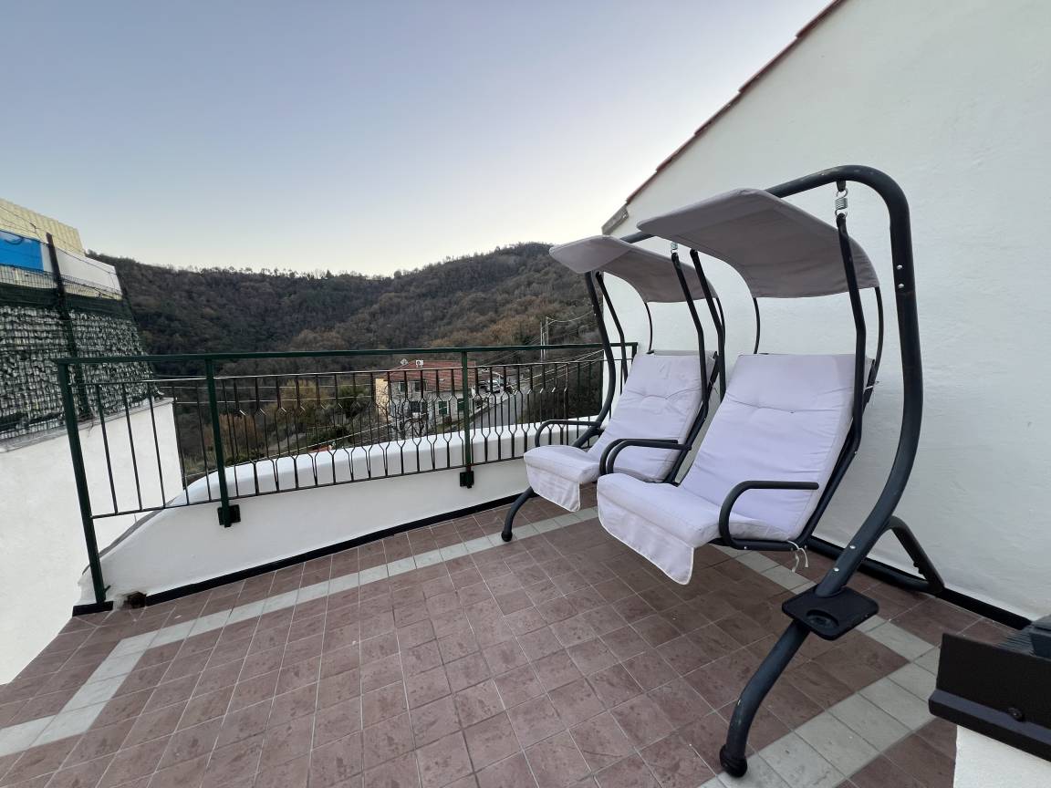 Appartamento Vacanza ∙ 4 Camere Da Letto ∙ 12 Ospiti - Finale Ligure